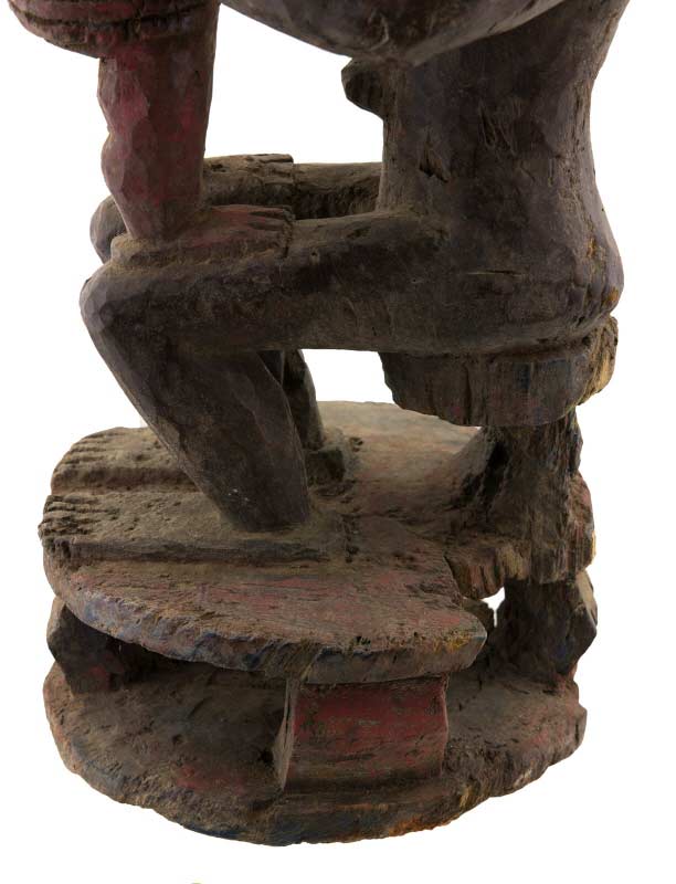 Statues Africaines Kuyu : Art Traditionnel et Contemporain
