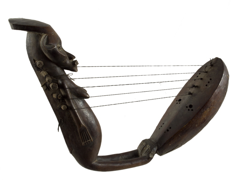 Harpe Mangbetu anthropomorphe- Cordophone- musique-Zaire