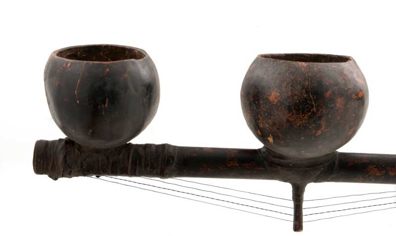 Mvet cithare sur baton Fang- Instruments de musique traditionnelle ...