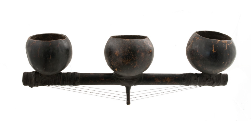 Mvet cithare sur baton Fang- Instruments de musique traditionnelle ...